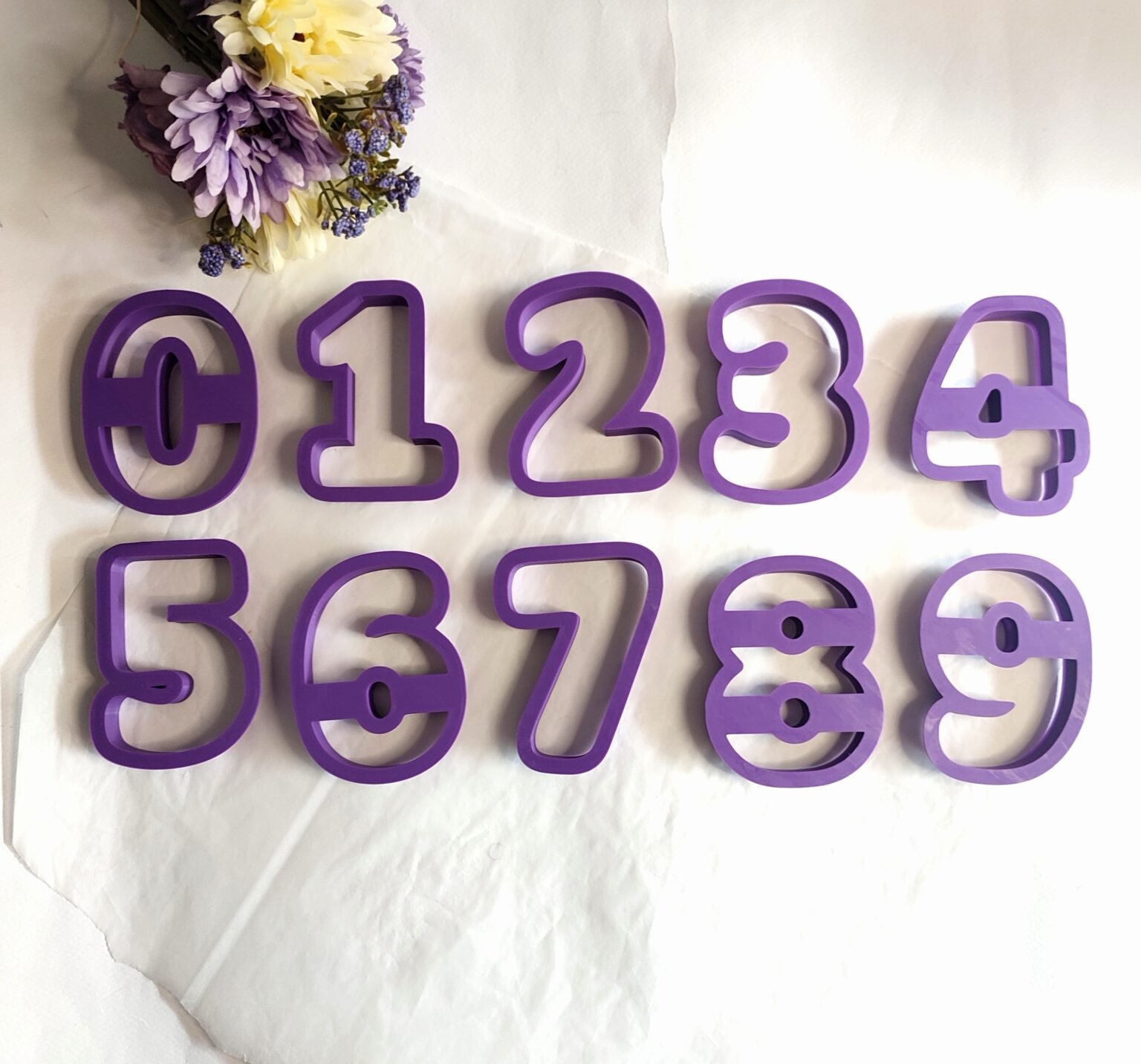 Curvy numbers - Trisdiastato